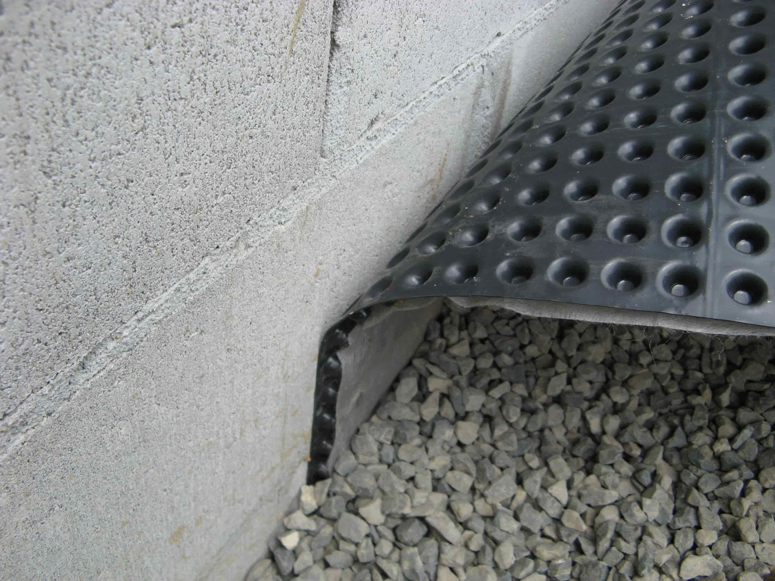 Armourflow Panel Drain - Strol